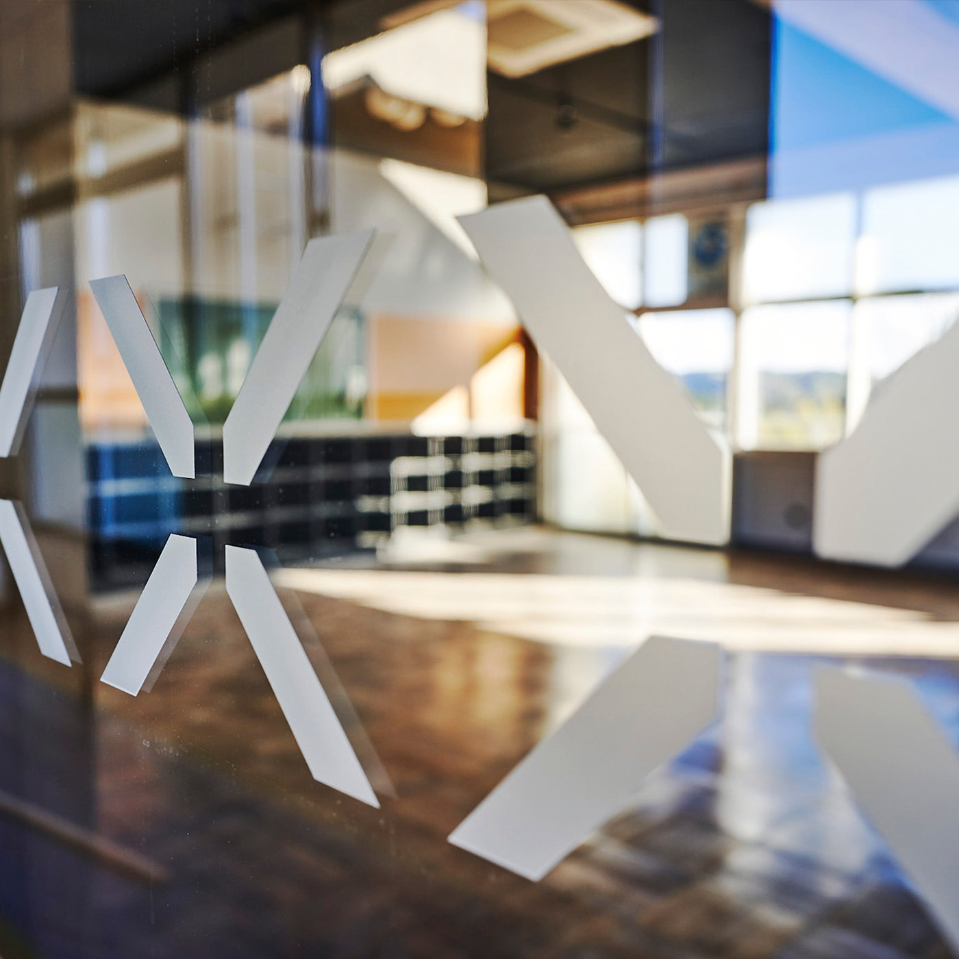 JAPANNEXT（ジャパンネクスト）とは | 日本の液晶モニターメーカー